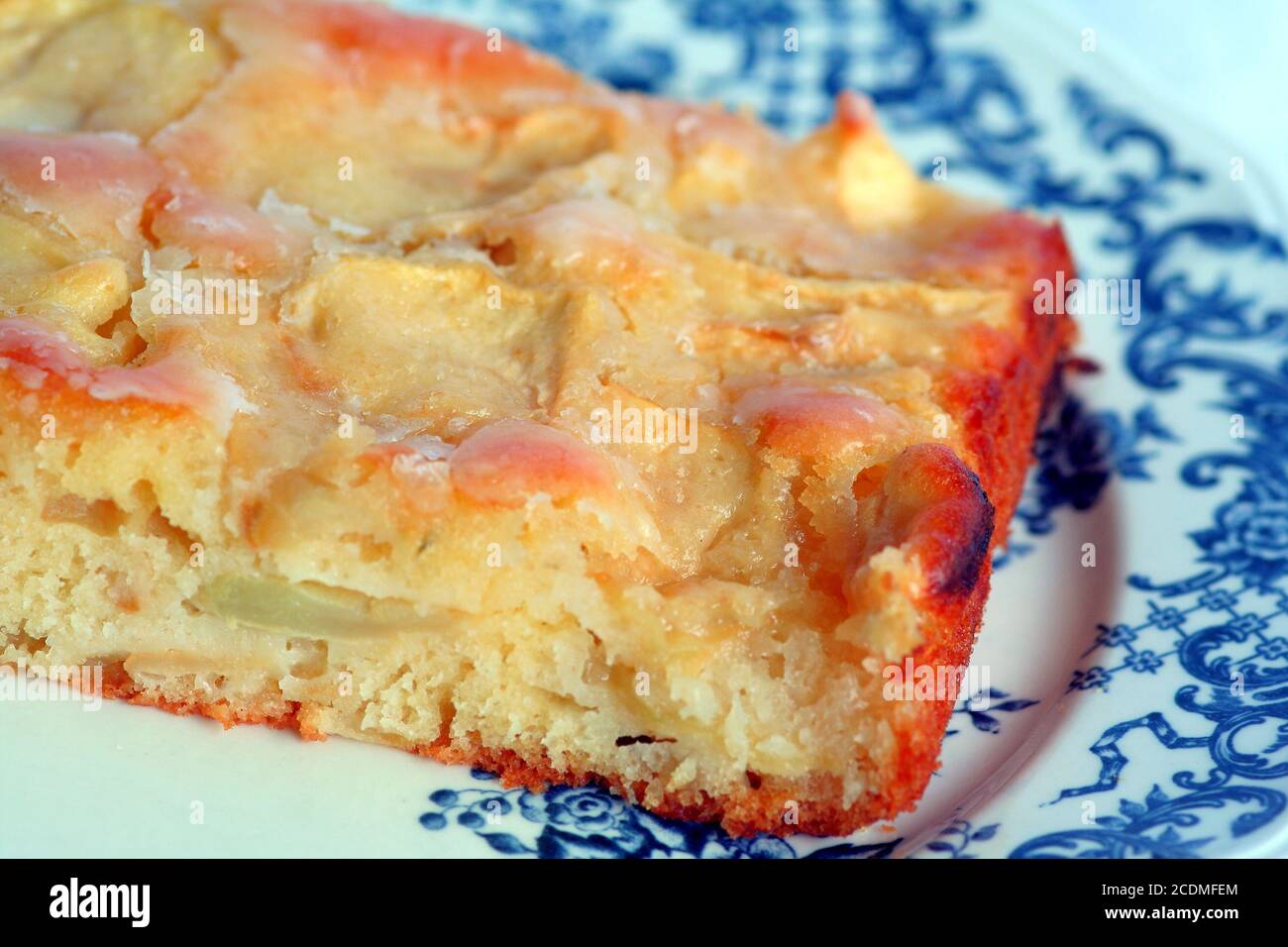 Apfeltorte High Resolution Stock Photography and Images - Alamy
