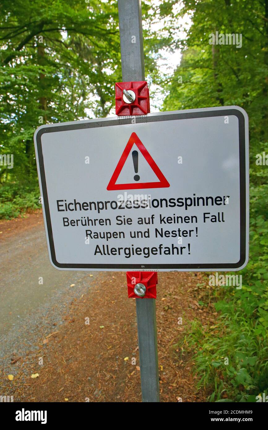 Oak processionary moth warning sign hi-res stock photography and images ...