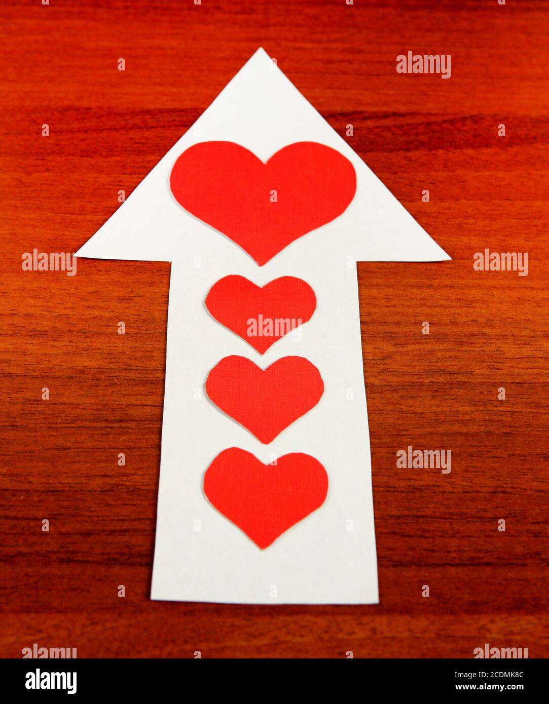 Paper Heart Arrow High Resolution Stock Photography and Images - Alamy