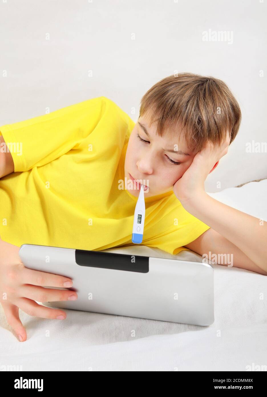 Sick computer hi-res stock photography and images - Alamy