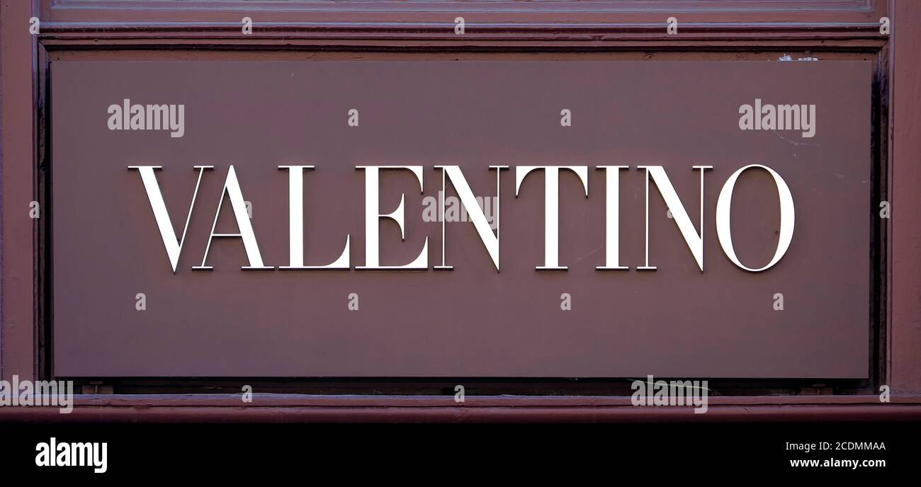 Valentino, sign, noble brand, Maximilianstrasse, Munich, Bavaria ...