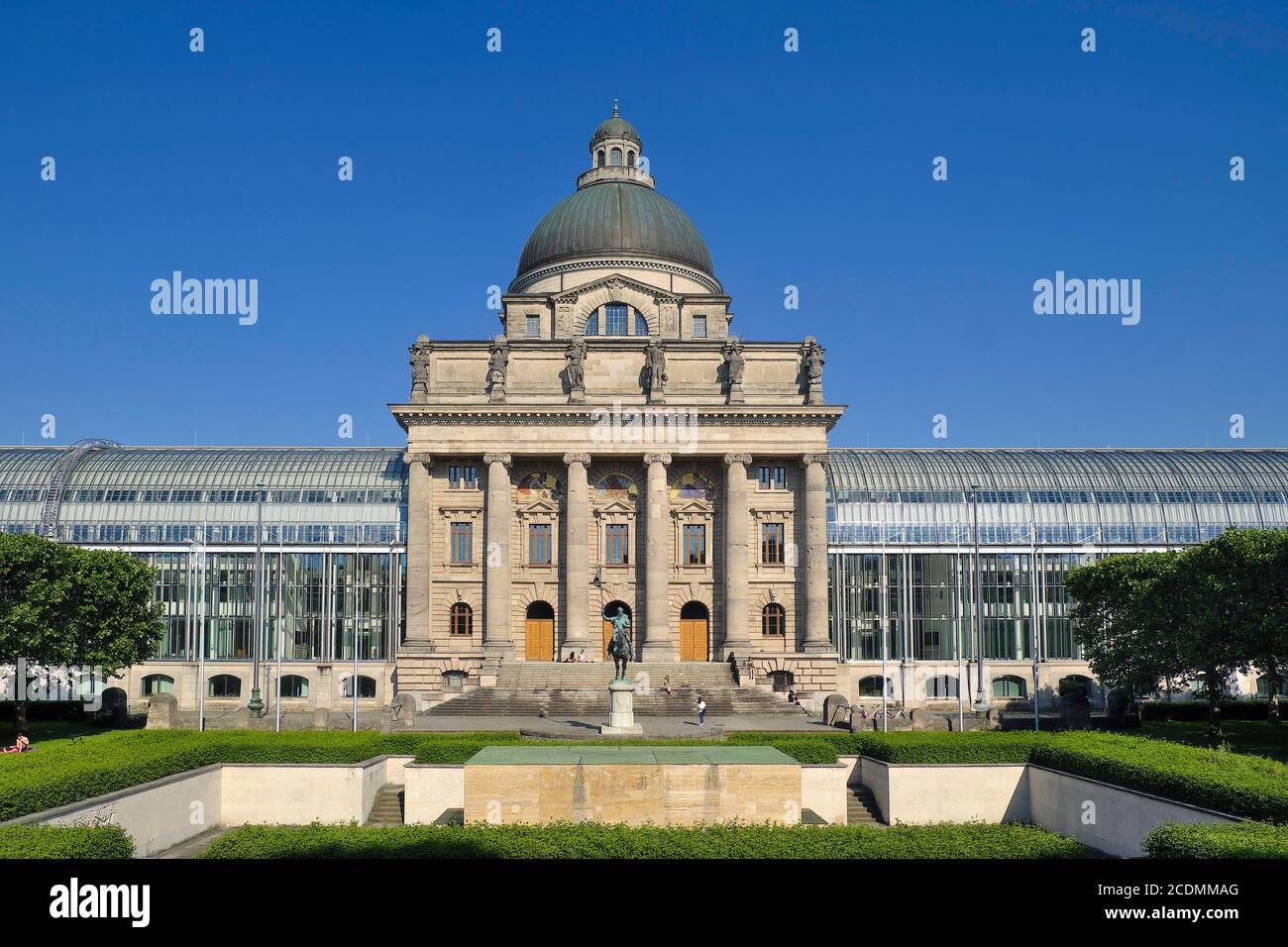 Historic facade of chancellery hi-res stock photography and images - Alamy