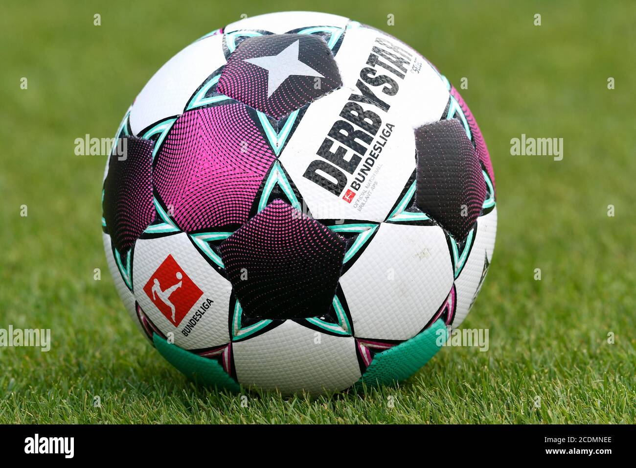 Derbystar football hi-res stock photography and images - Alamy