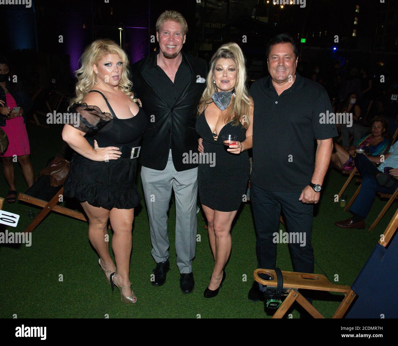 Rooftop movies hi-res stock photography and images - Alamy