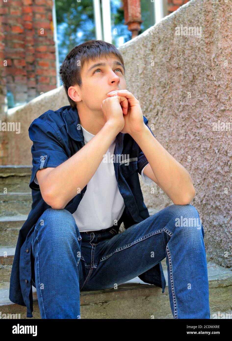 Outdoor teenager hi-res stock photography and images - Alamy