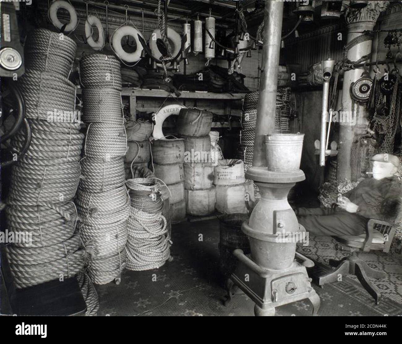 James slip hi-res stock photography and images - Alamy