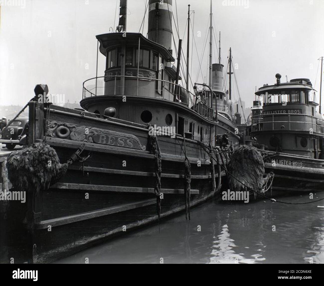 Historical Tugboats High Resolution Stock Photography and Images - Alamy