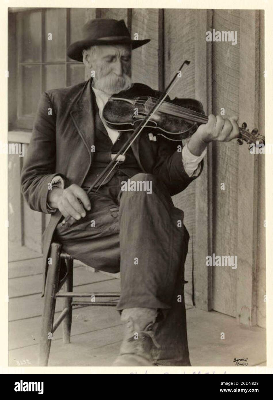 A mountain fiddler Stock Photo - Alamy