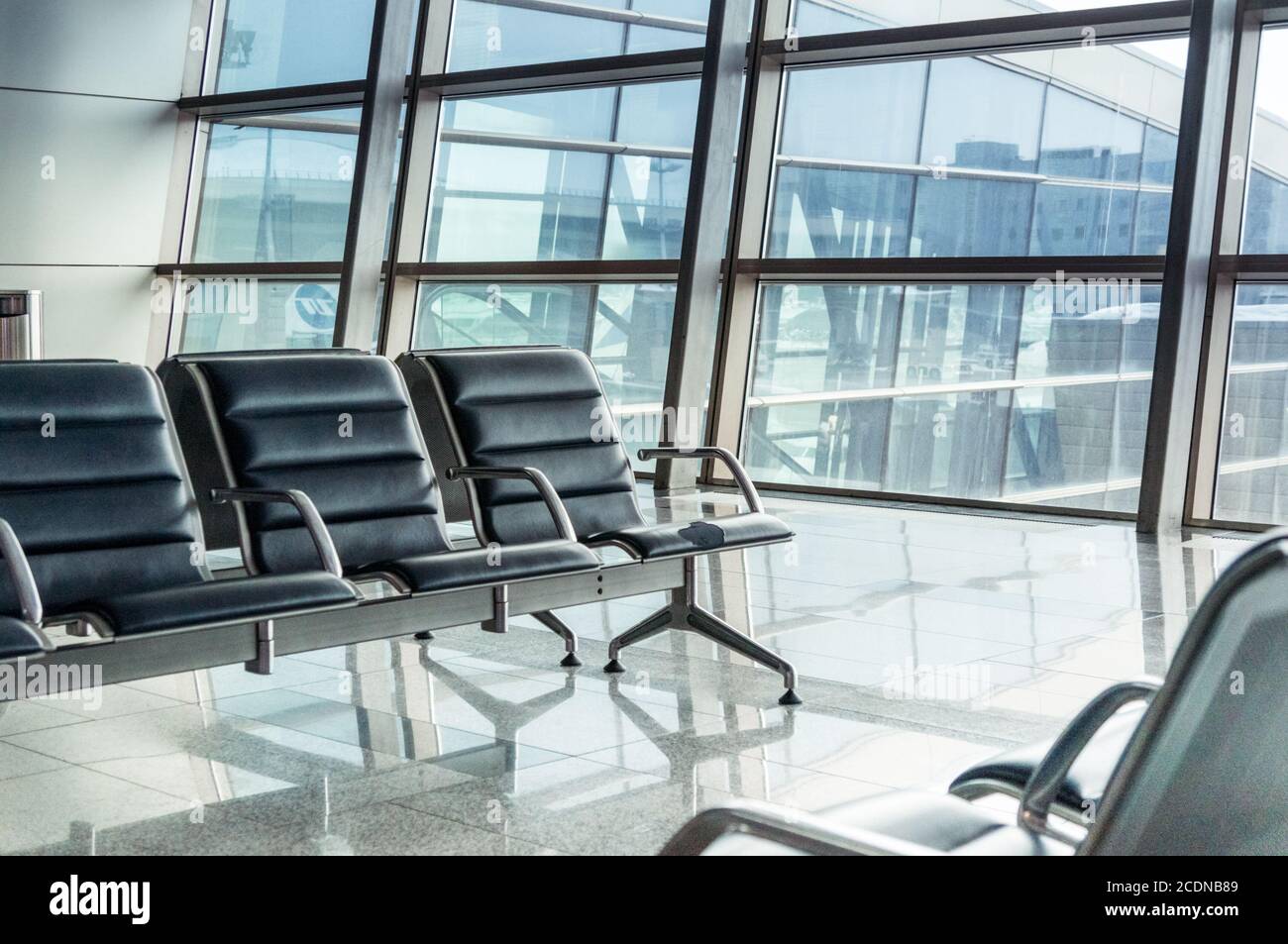empty airport terminal waiting area with chairs Stock Photo - Alamy