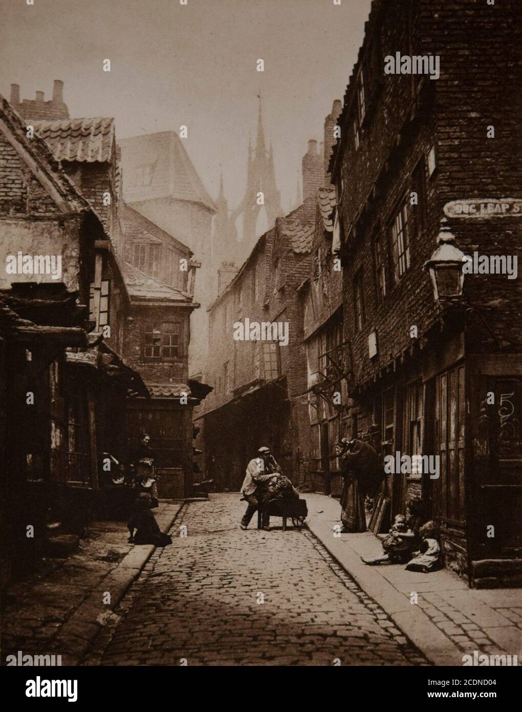 Garth castle hi-res stock photography and images - Alamy