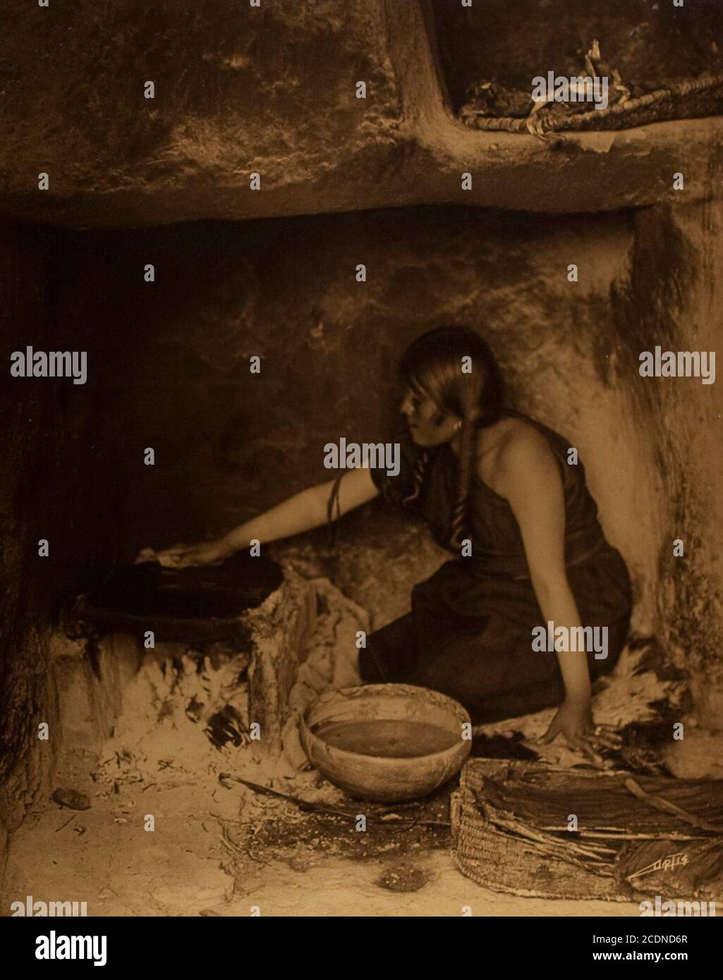 Black hopi hi-res stock photography and images - Alamy