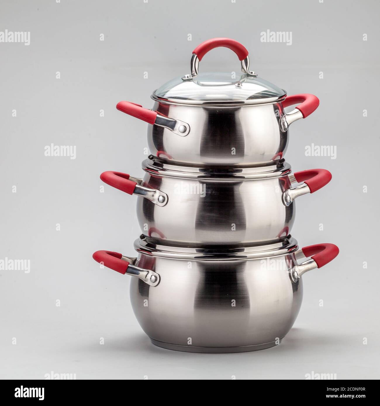 Steel pots hi-res stock photography and images - Alamy