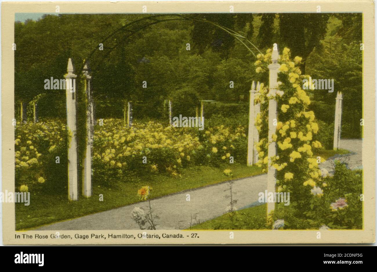 Ww2 army climbing hi-res stock photography and images - Alamy