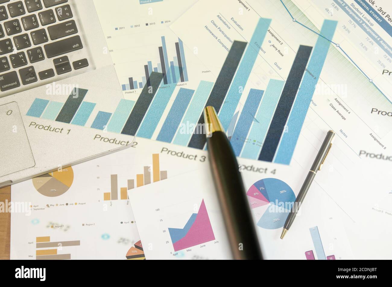 Business charts graphs success hi-res stock photography and images - Alamy