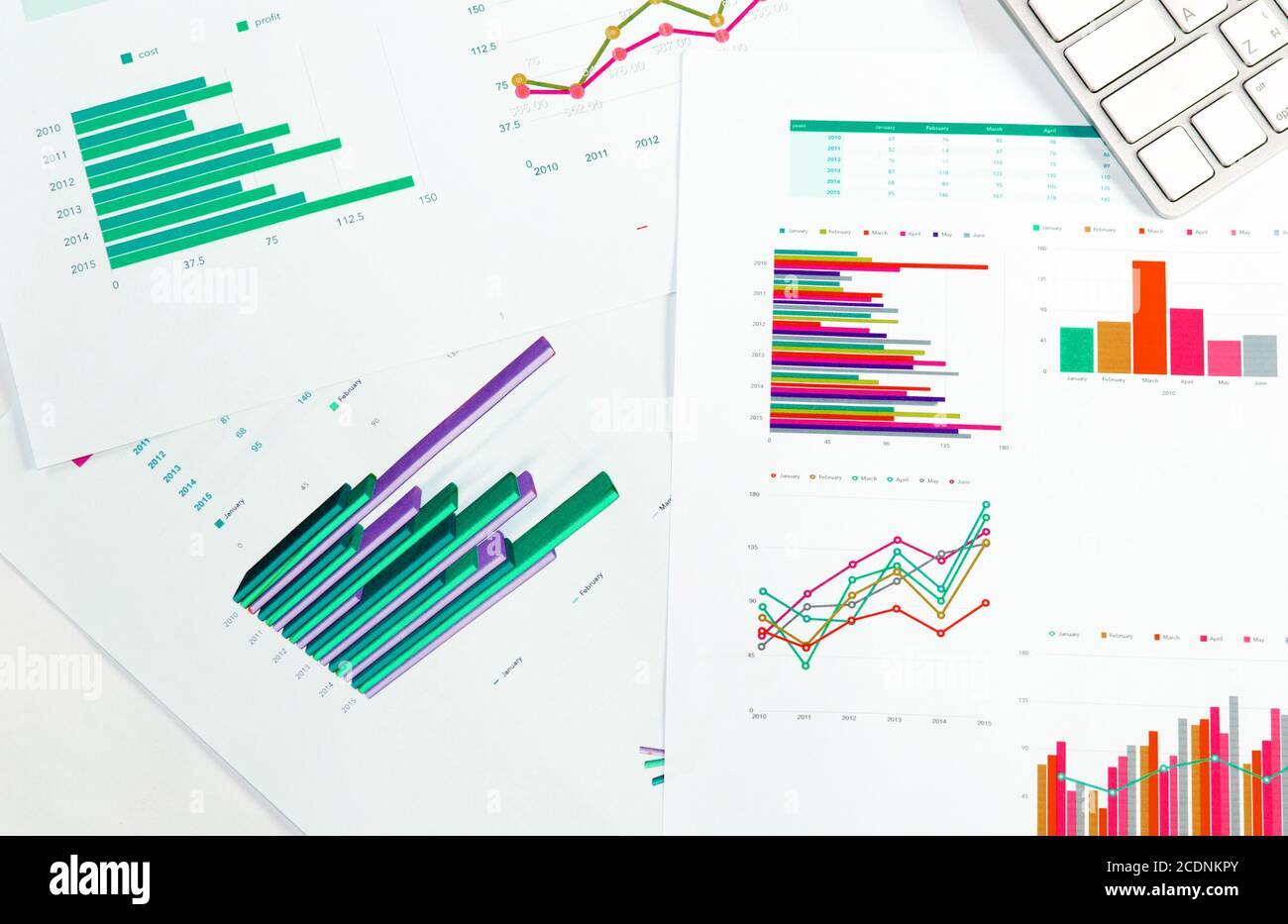 Business documents hi-res stock photography and images - Alamy