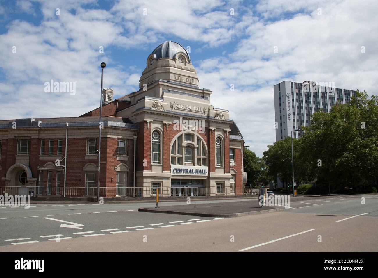 Central Hall Southampton Hi res Stock Photography And Images Alamy central-hall-southampton-hi-res-stock-photography-and-images-alamy