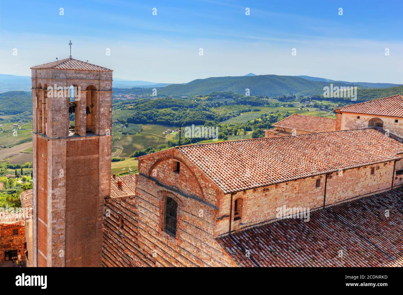 Cattedrale di santa maria assunta hi-res stock photography and images ...