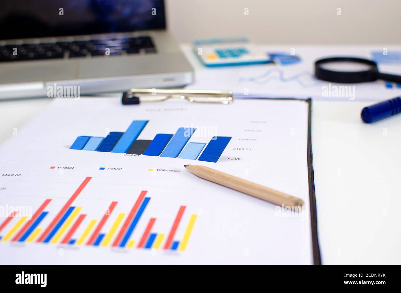 Business performance analysis hi-res stock photography and images - Alamy