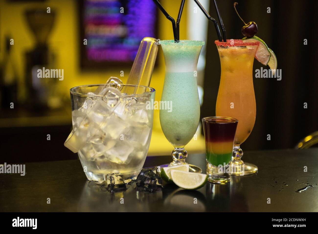 cocktails on bar background Stock Photo - Alamy