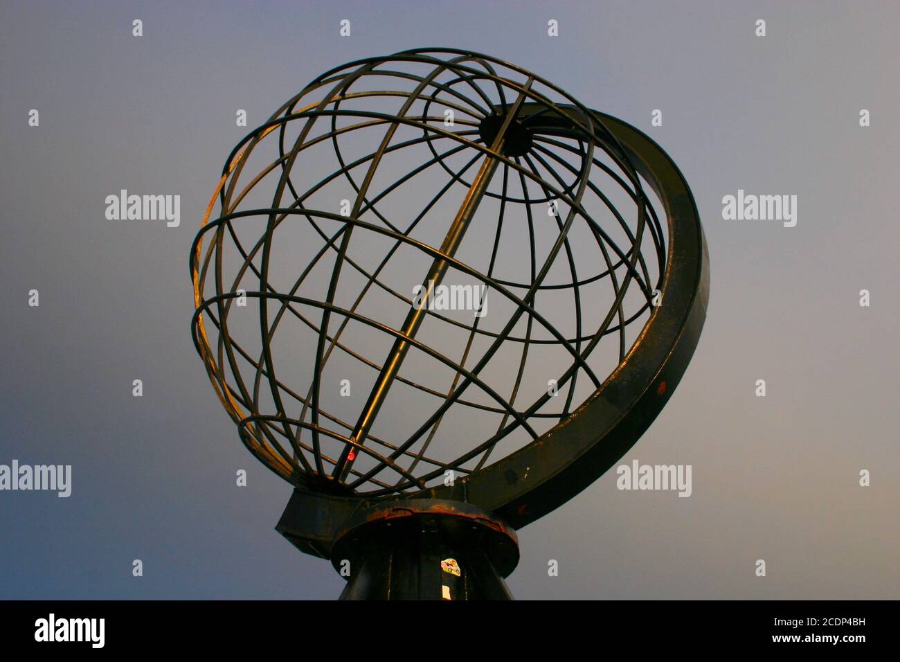 Earth globe north pole view hi-res stock photography and images - Alamy
