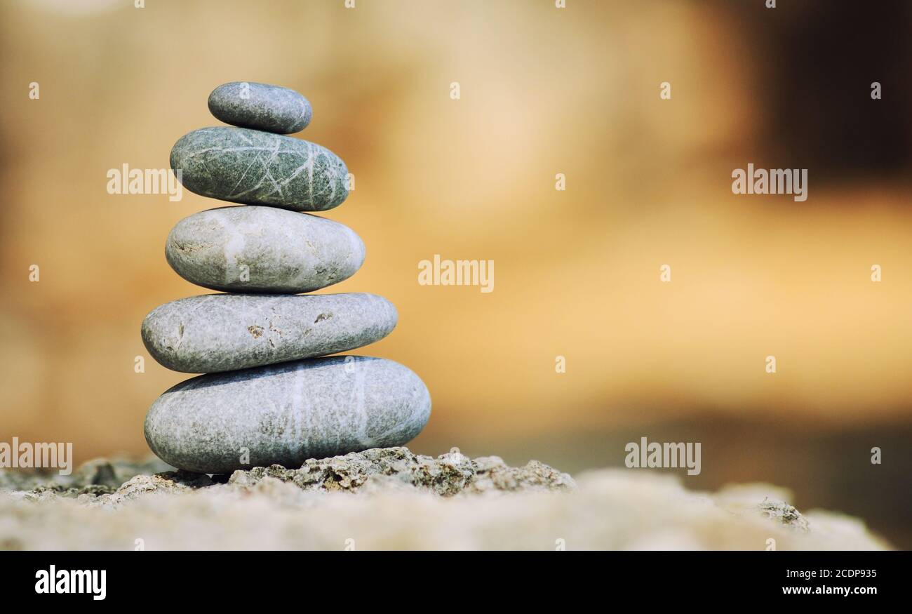 Pebble tower hi-res stock photography and images - Alamy