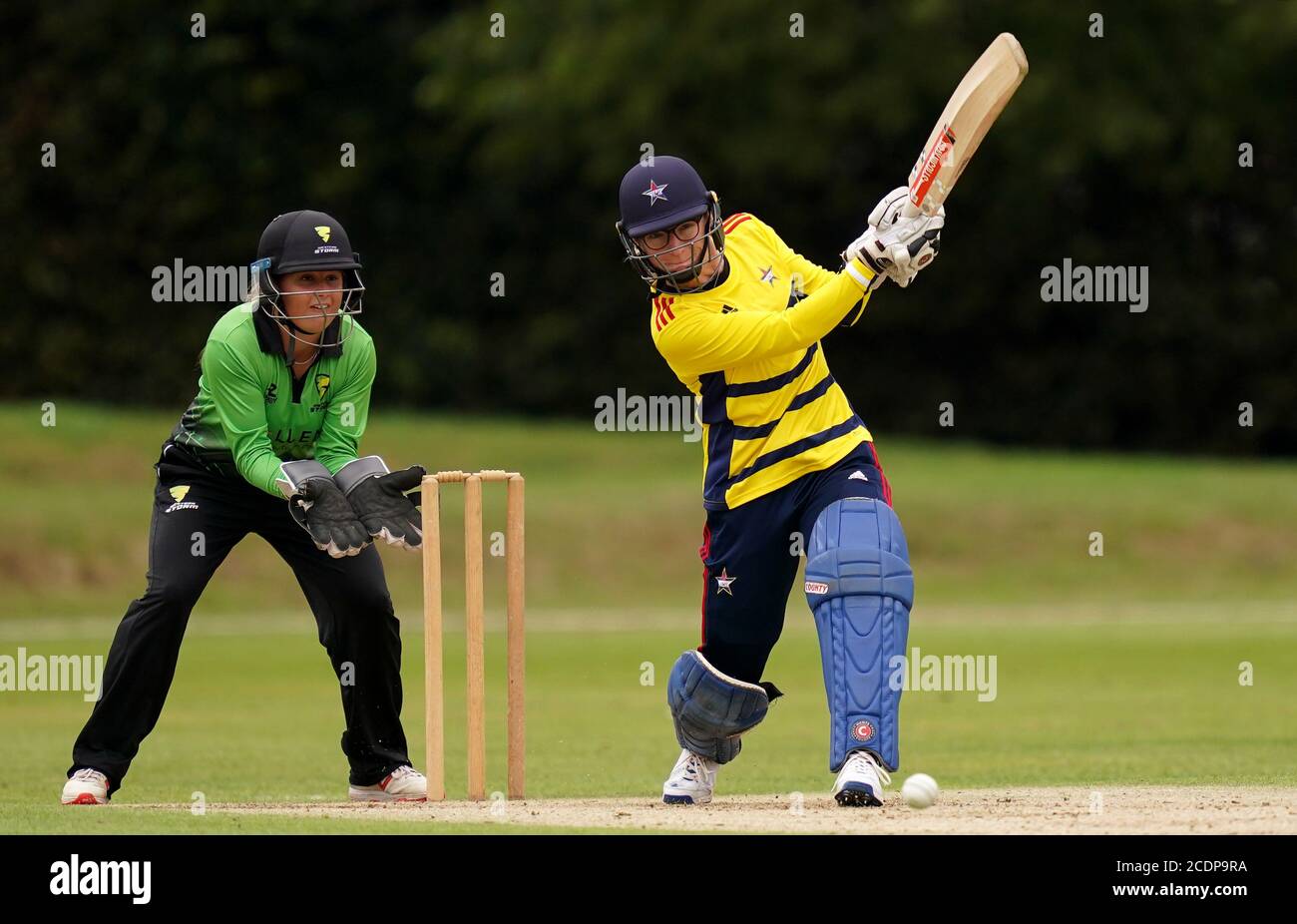 South east stars susie rowe hi-res stock photography and images - Alamy