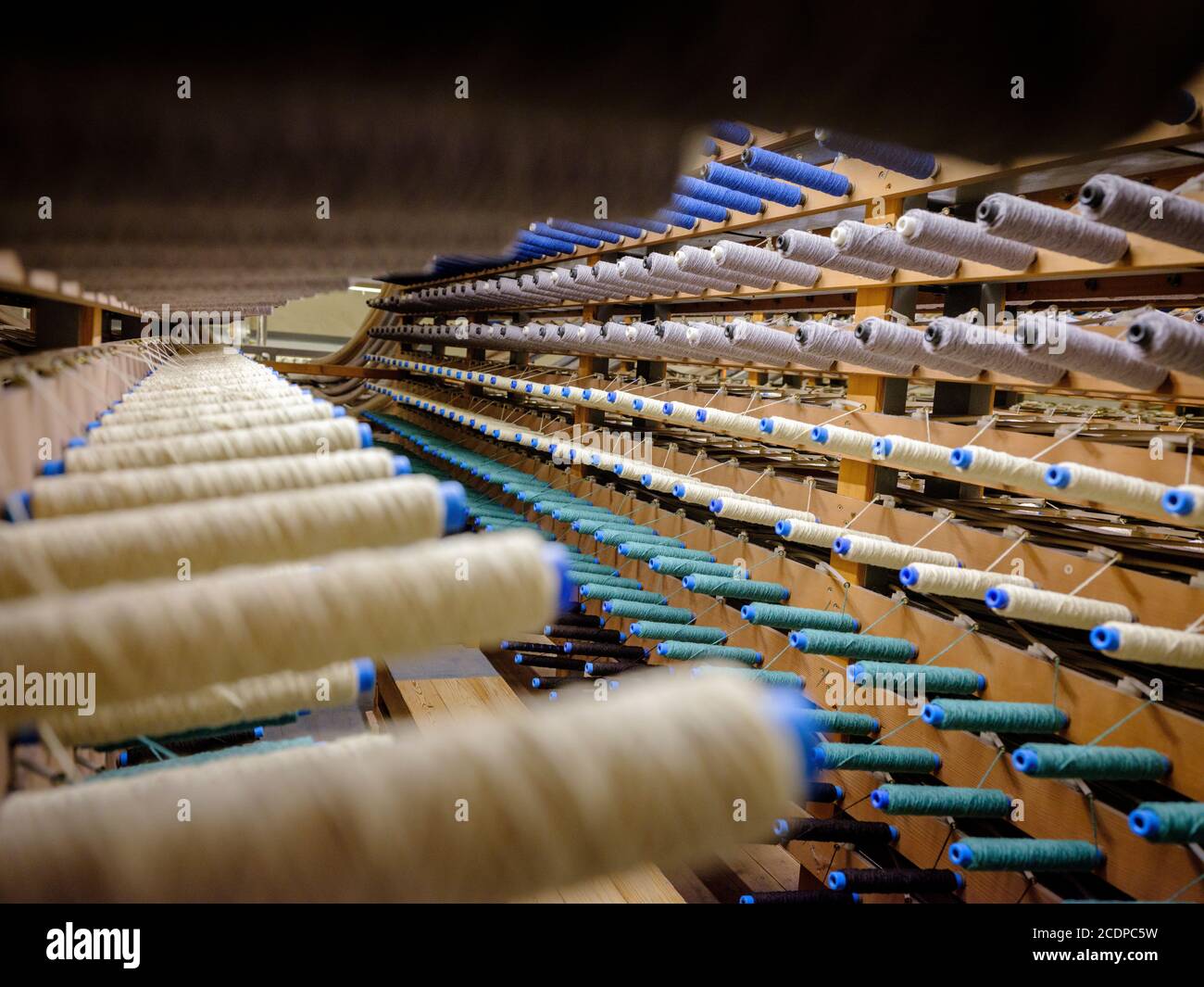 Carpet weaving machines hi-res stock photography and images - Alamy