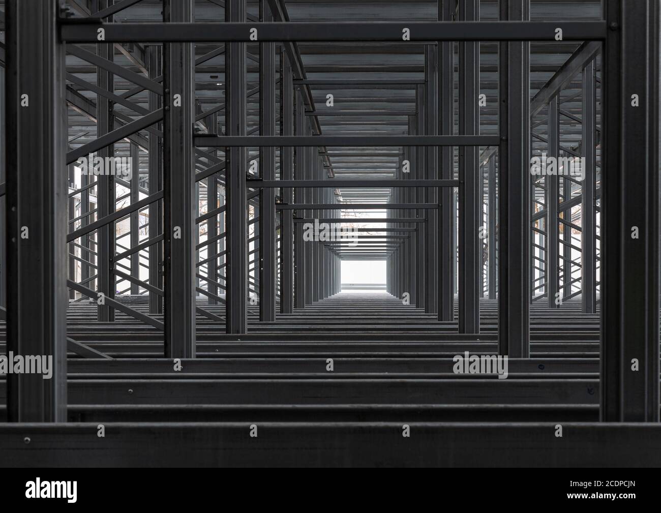 Steel structure of a high rack warehouse Stock Photo - Alamy