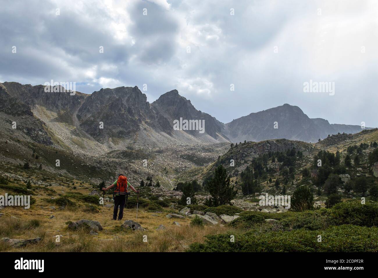 Pyrenes hi-res stock photography and images - Alamy