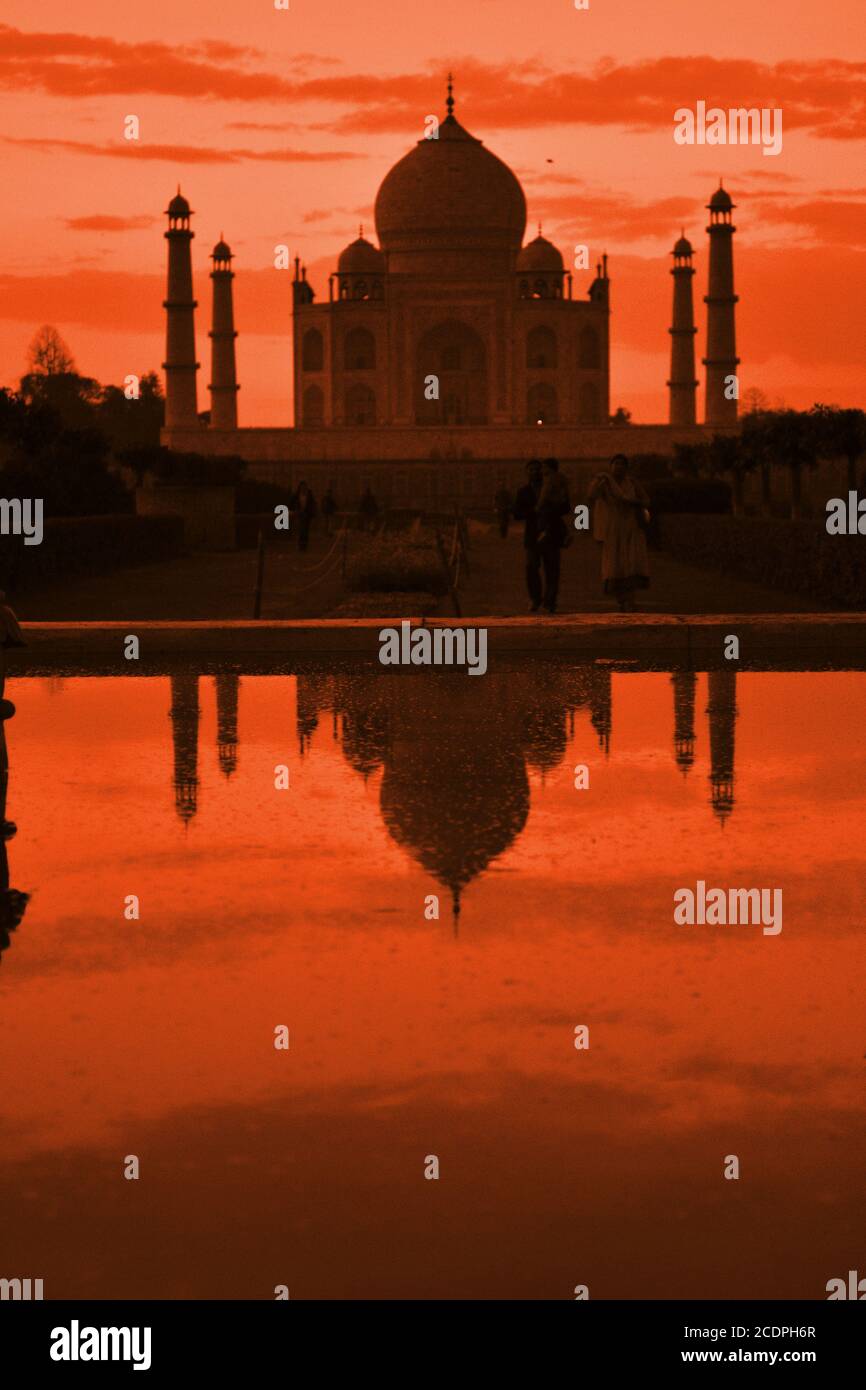 Taj Mahal with Reflection at Sunset Stock Photo - Alamy