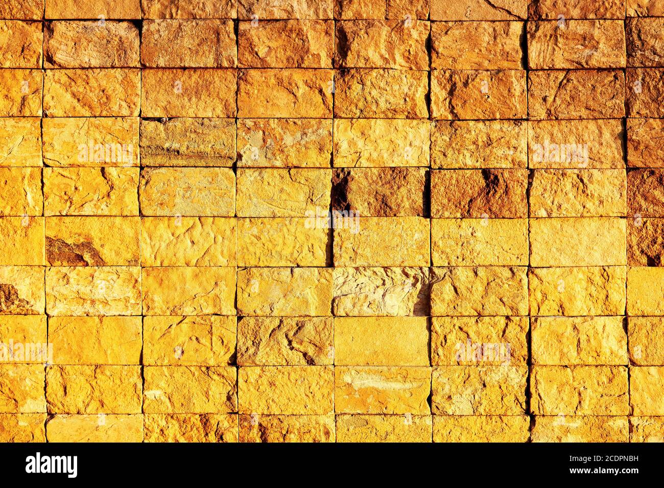 Facing brick wall hi-res stock photography and images - Alamy