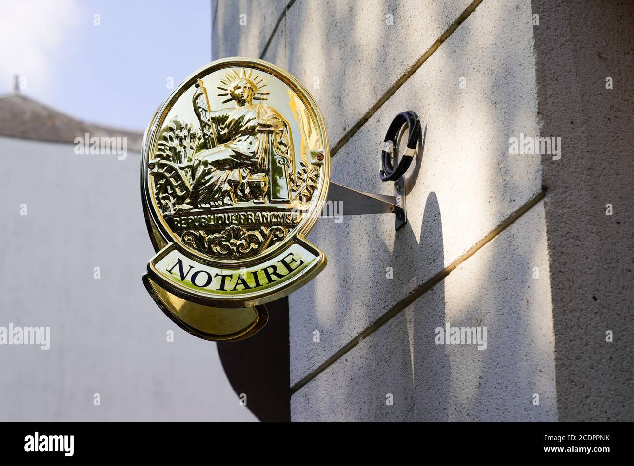Official french notary office sign hi-res stock photography and images ...