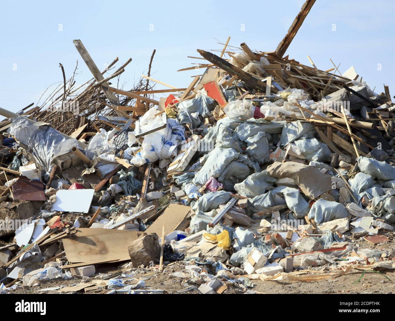 Garbage dump yard hi-res stock photography and images - Alamy