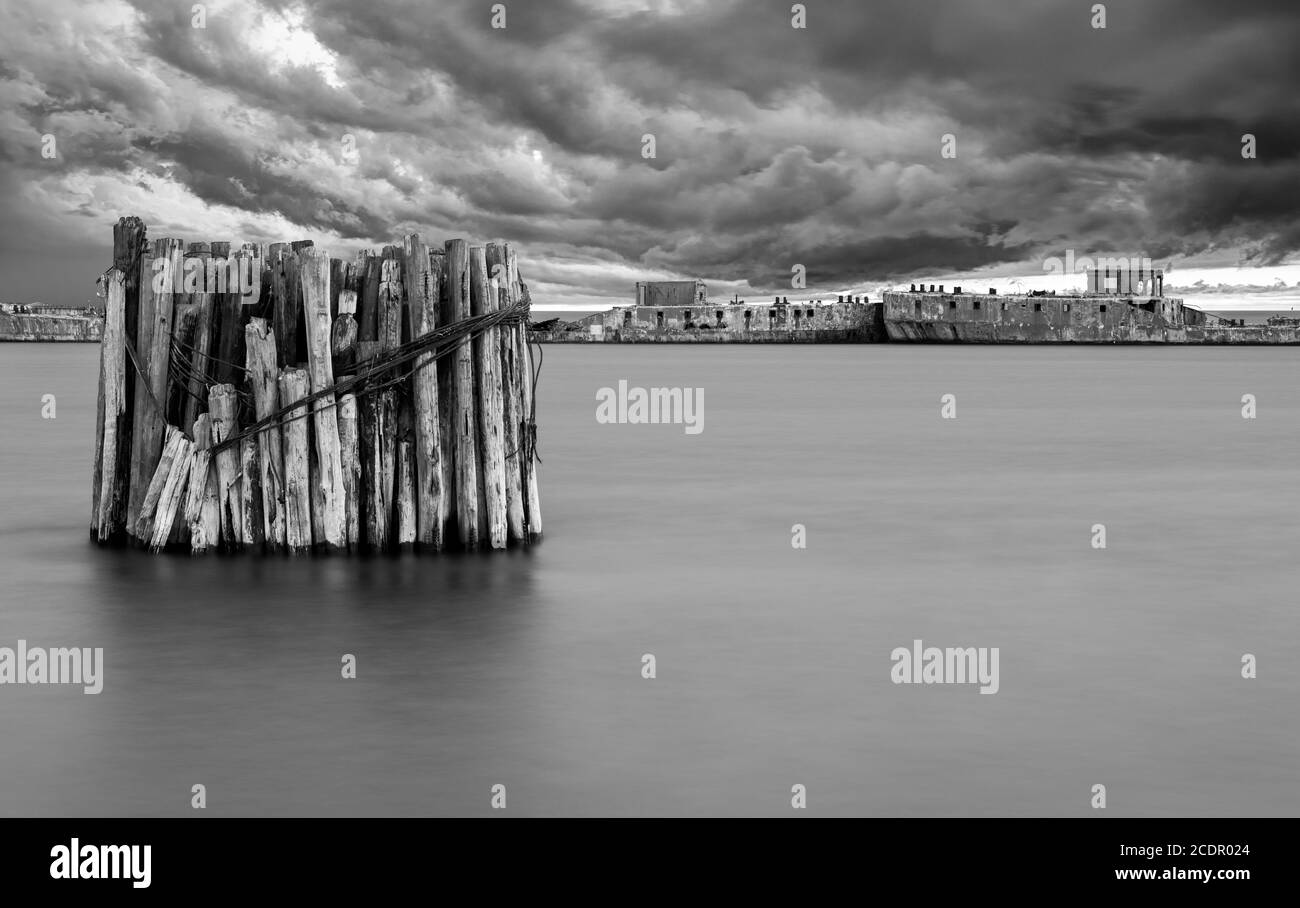 Pylon pylons sea water hi-res stock photography and images - Alamy