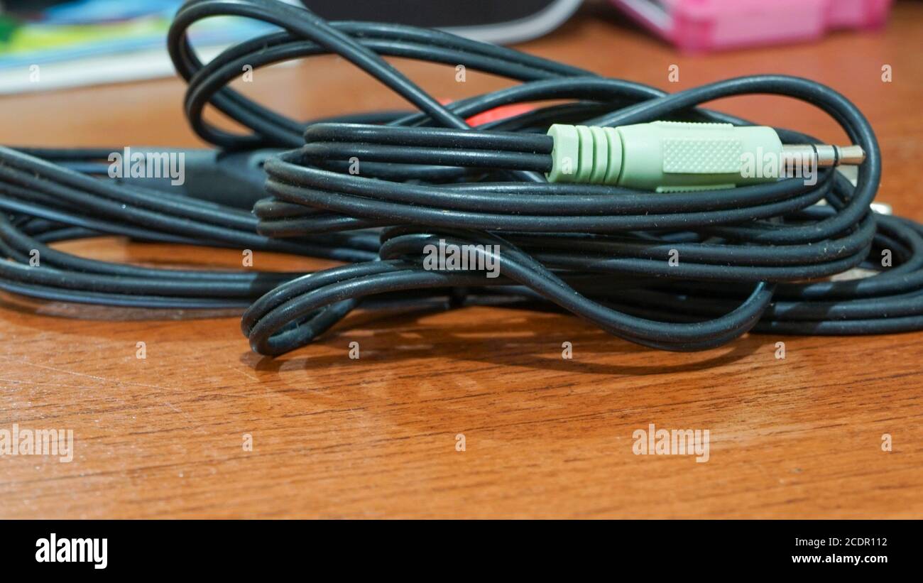 Dvd player cables hi-res stock photography and images - Alamy