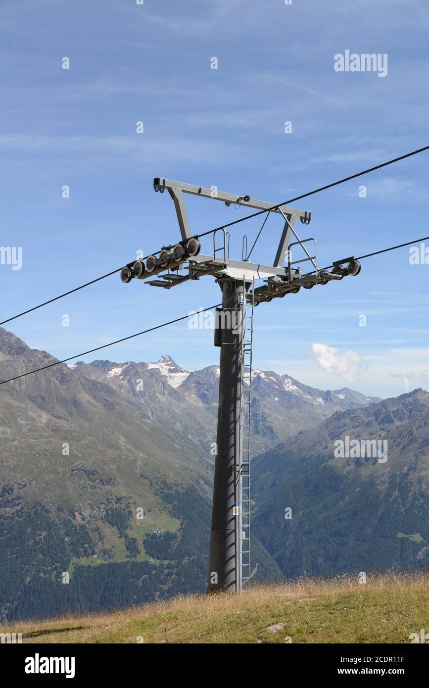Mast of a cable car Stock Photo - Alamy