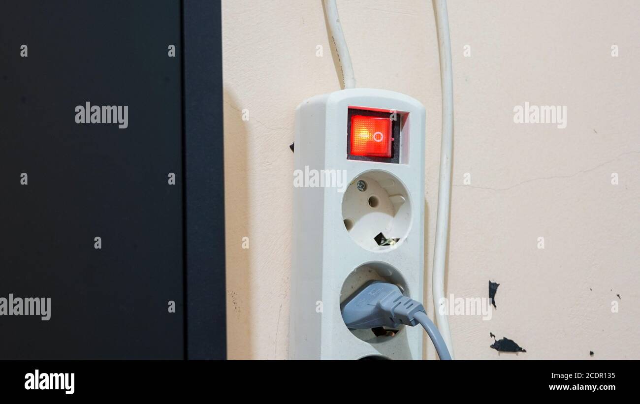 Plug point hi-res stock photography and images - Alamy