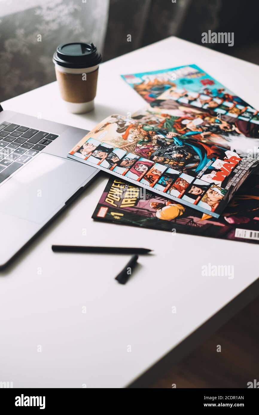 Superman comic strip hi-res stock photography and images - Alamy