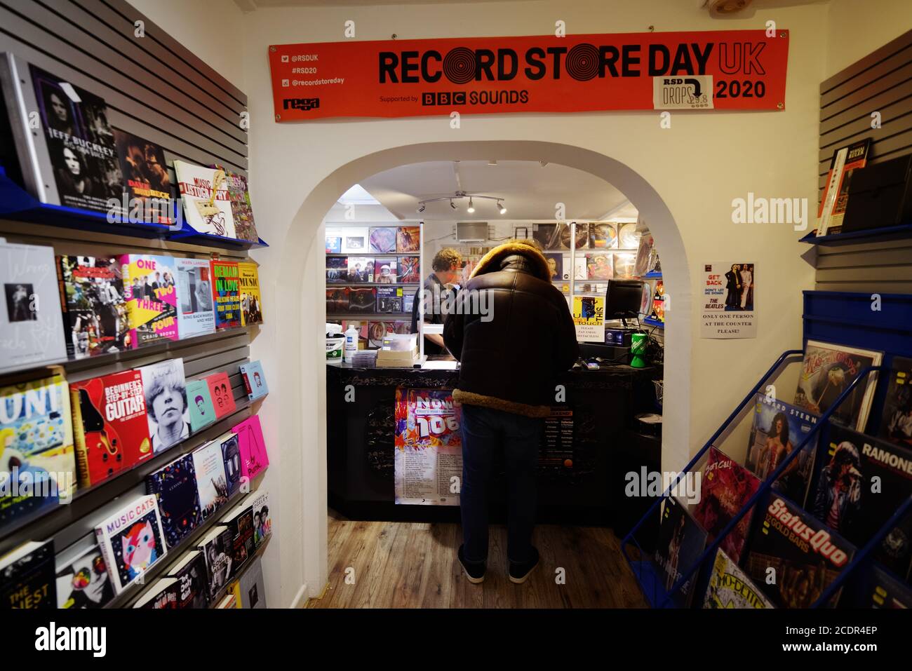 Chris town crier wimborne for rsd 2020 hi-res stock photography and ...