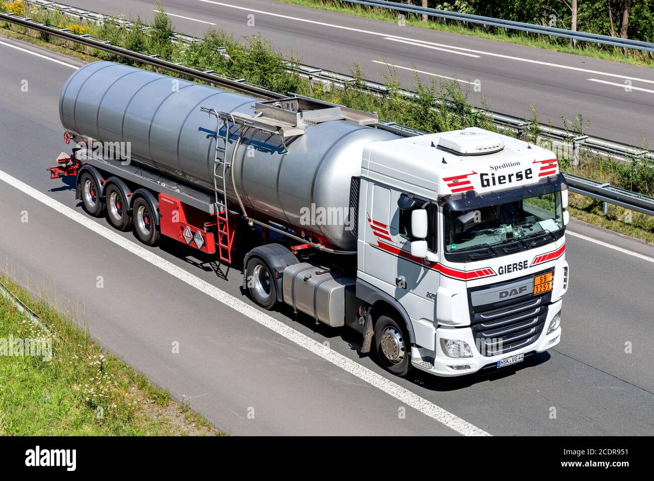 Daf Tank Truck High Resolution Stock Photography and Images - Alamy
