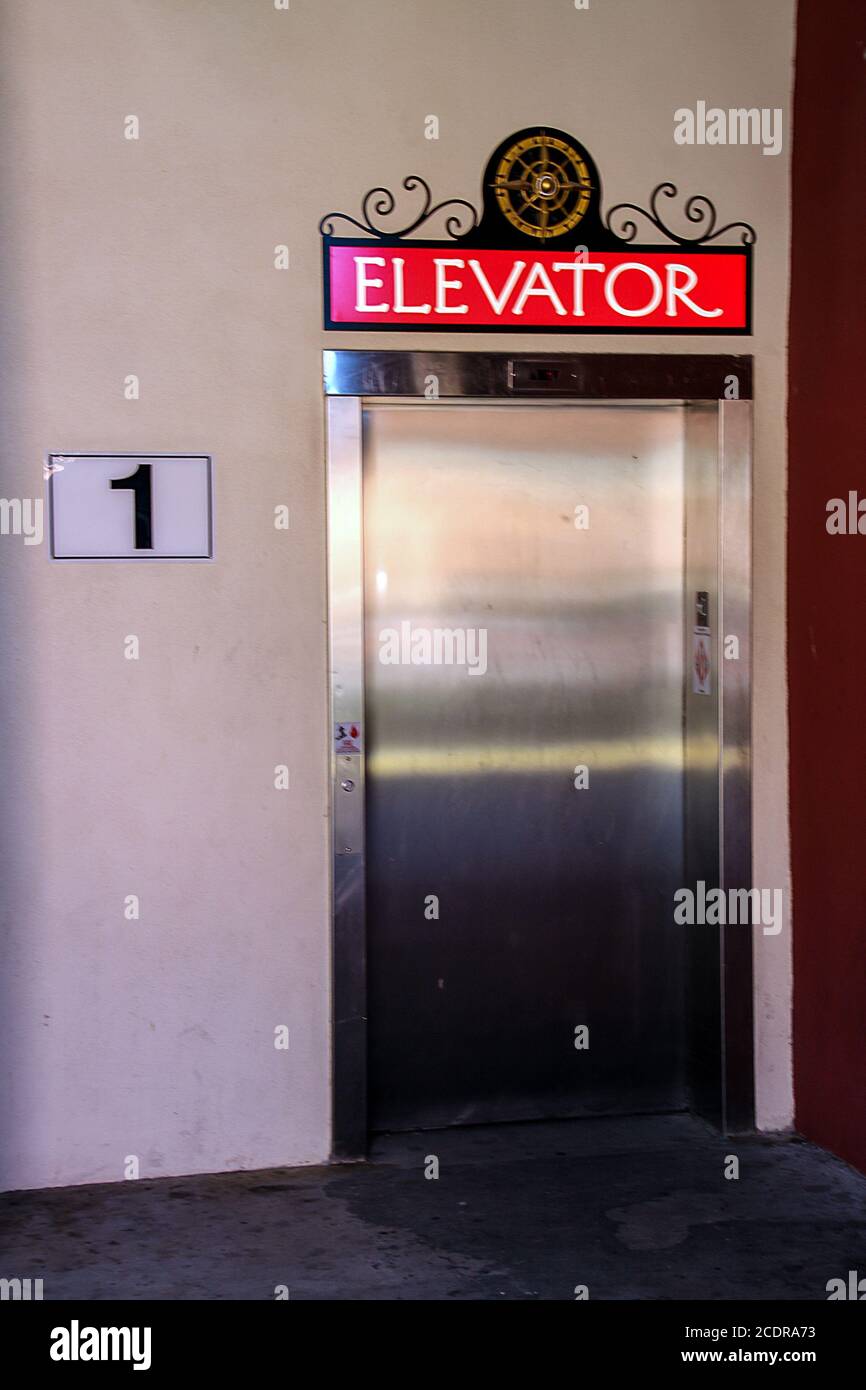 Elevator door at the first floor Stock Photo - Alamy