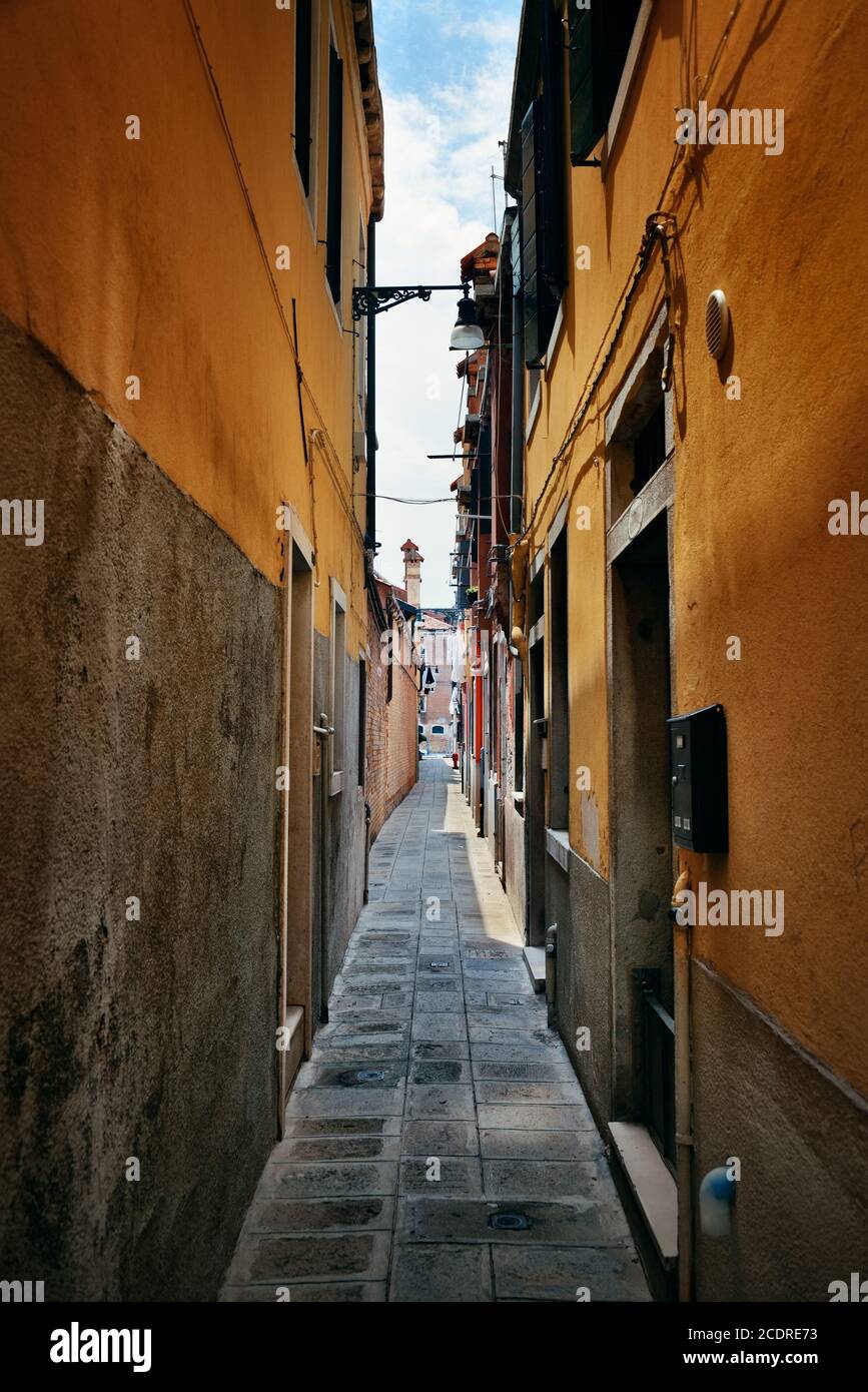 Alley view with historical buildings in Venice, Italy Stock Photo - Alamy