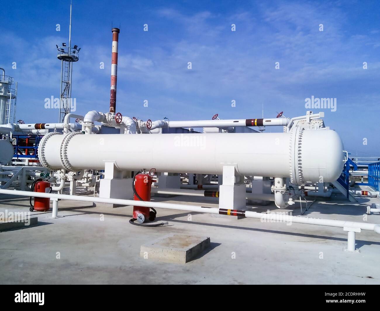 The oil refinery Stock Photo - Alamy