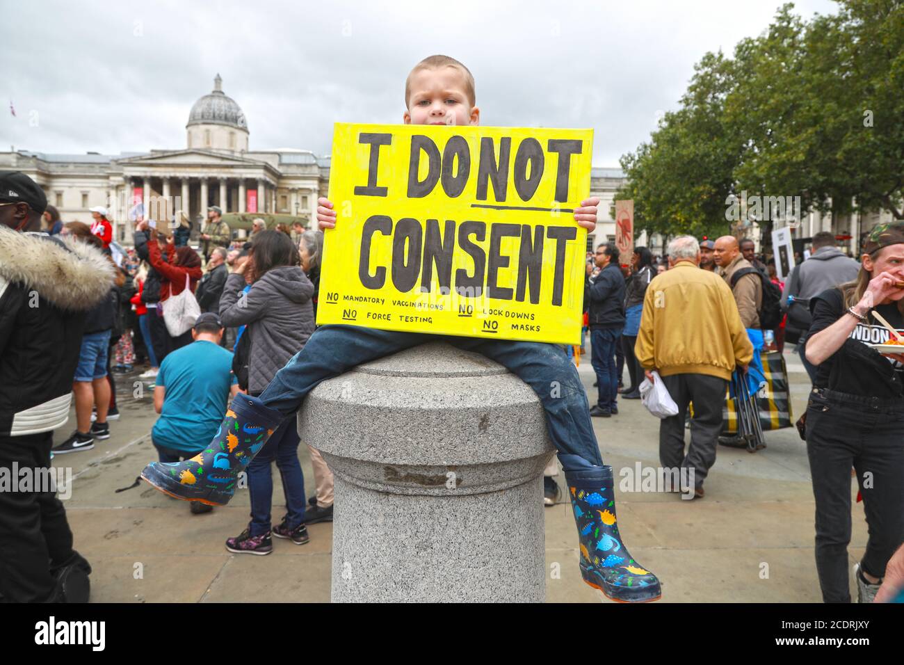Trafalgar Square, London, UK. 29th Aug, 2020. Thousands of protestors ...