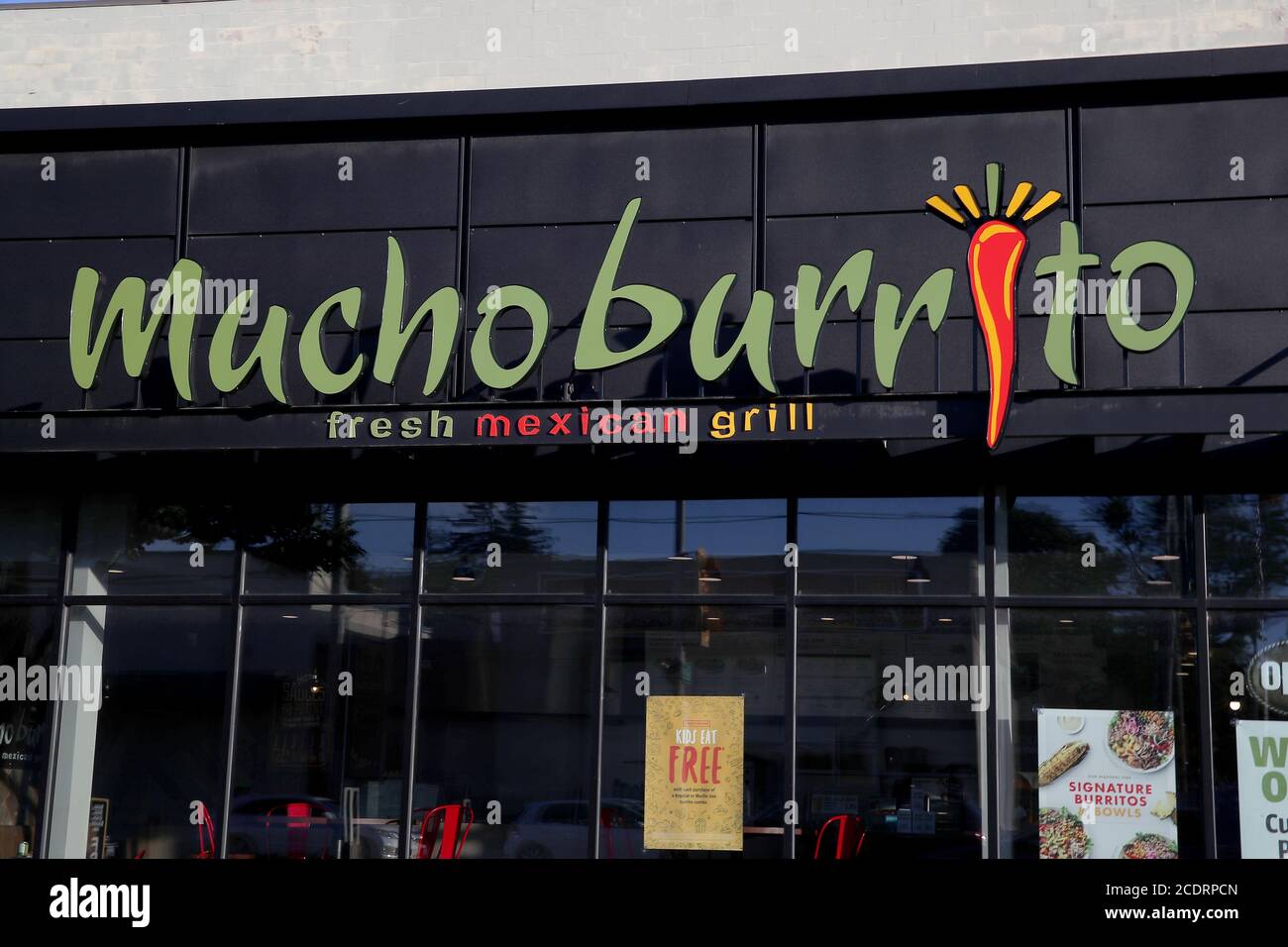 Mucho 2020 hi-res stock photography and images - Alamy