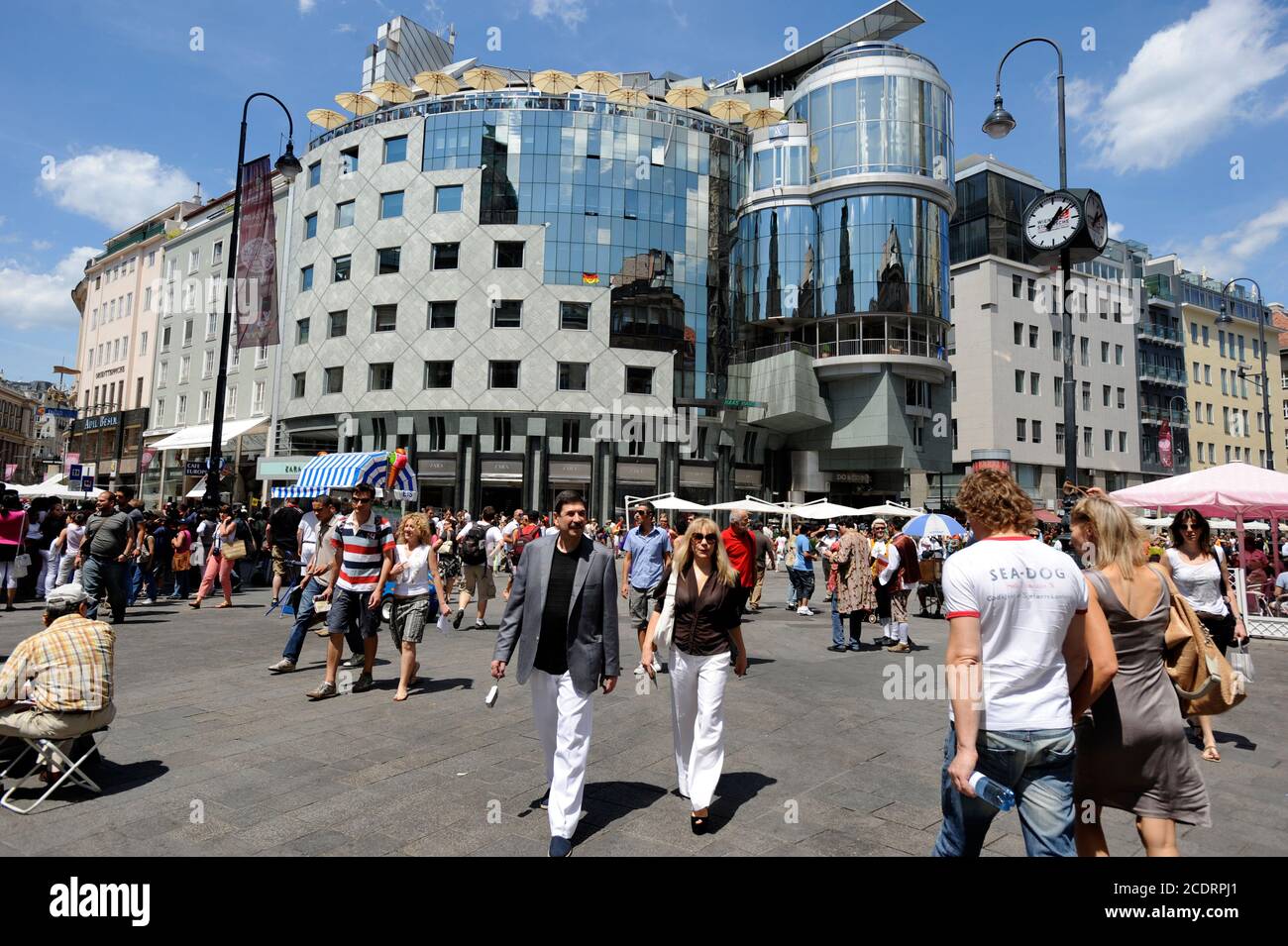 Haas haus facade vienna austria hi-res stock photography and images - Alamy