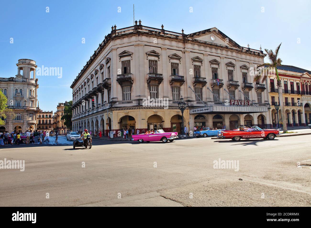 The Famous Payret building in Havana, the largest movie theater Cuba ...