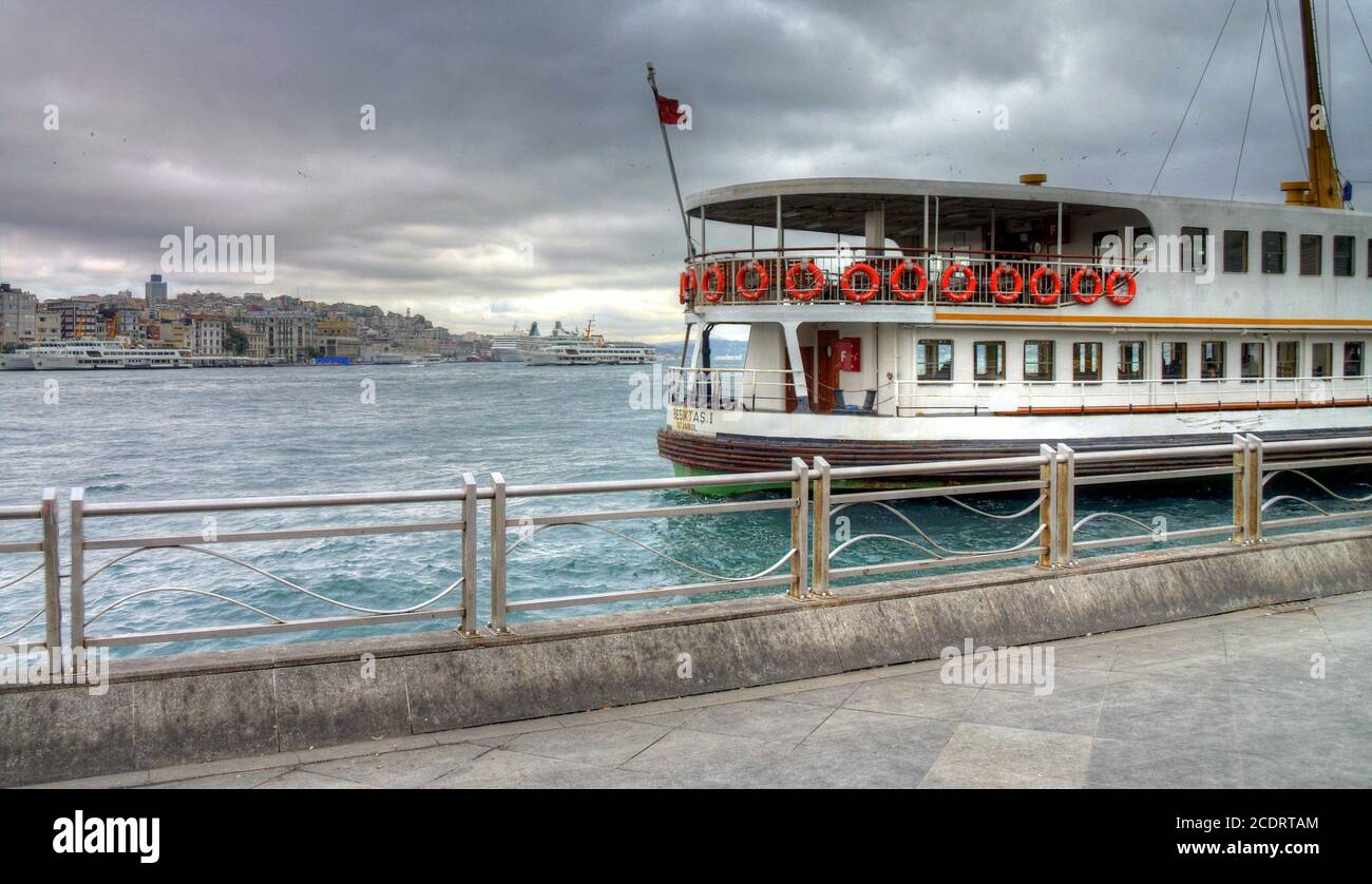Istanbul turkish street life on a rainy autumn day Stock Photo - Alamy