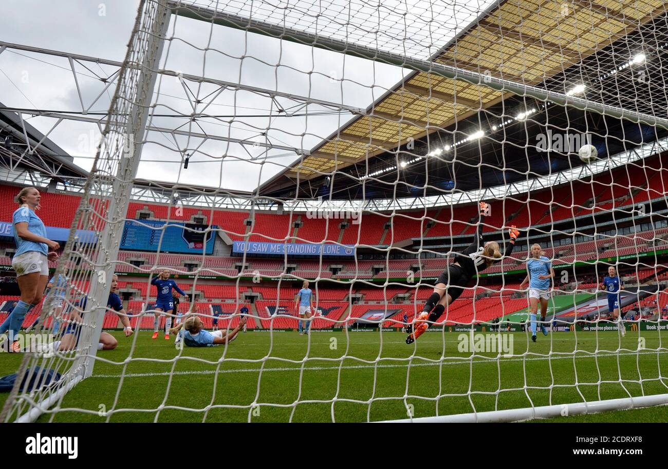 Manchester City goalkeeper Ellie Roebuck fails to stop Chelsea's Millie ...