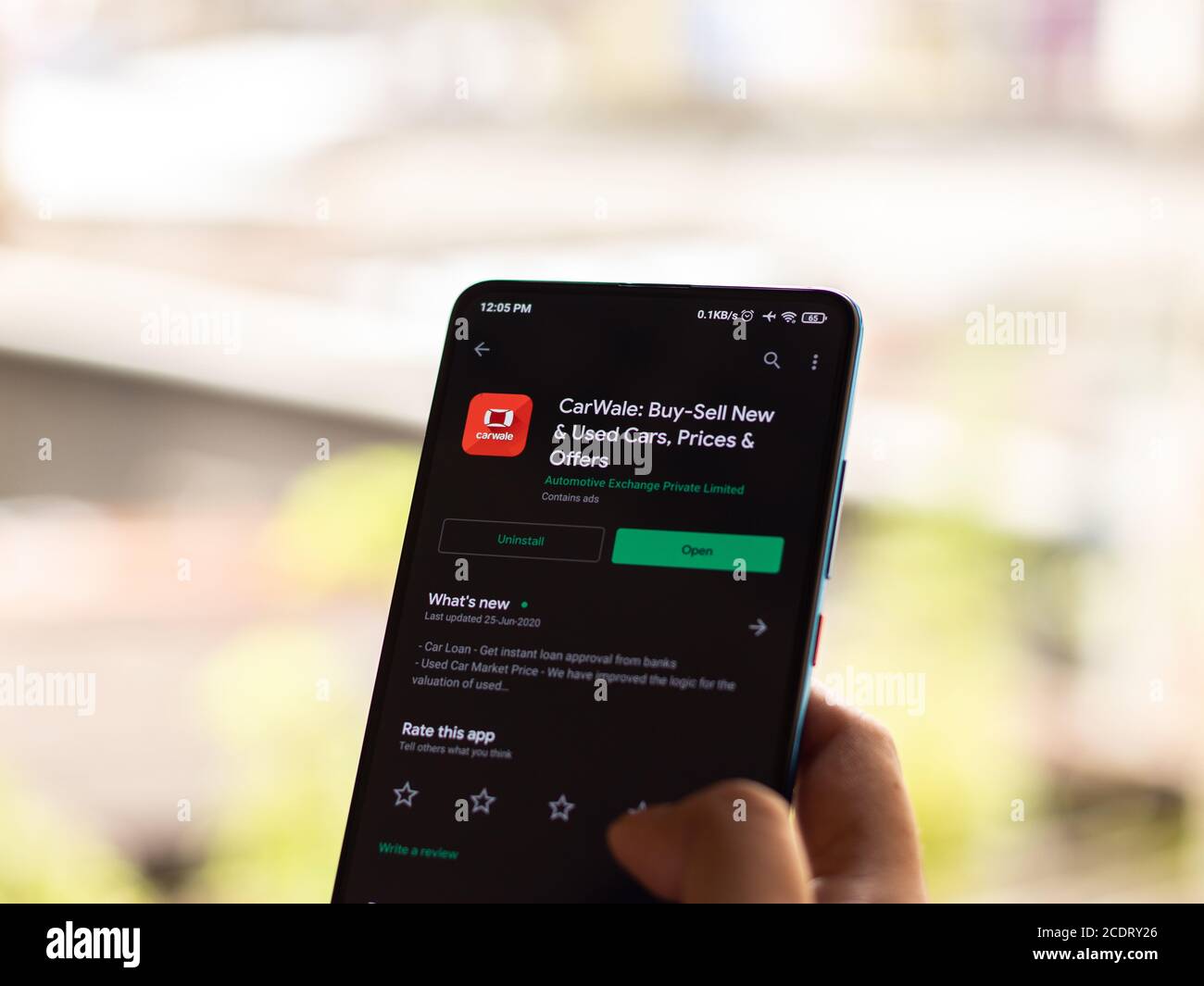 Carwale hi-res stock photography and images - Alamy